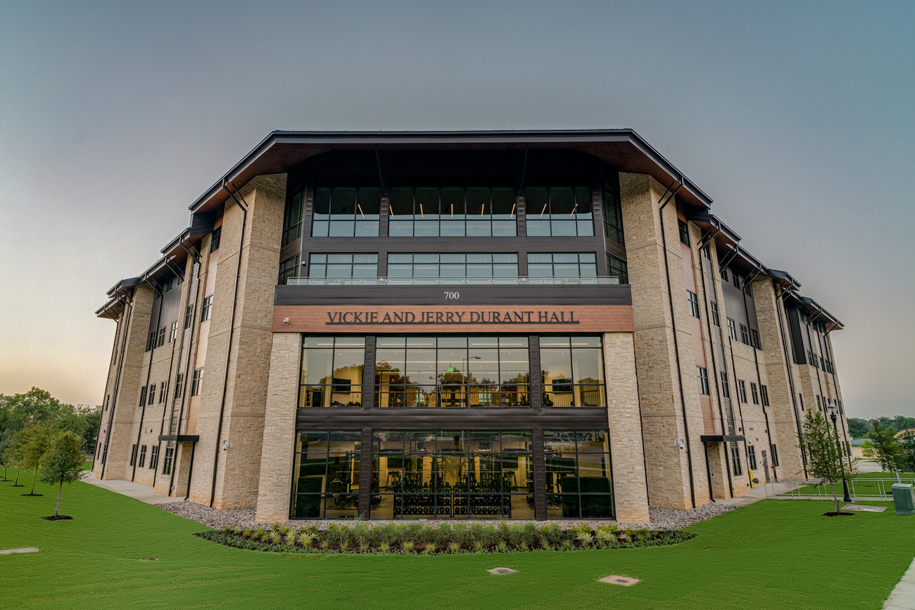 Vickie and Jerry Durant Hall - Weatherford College